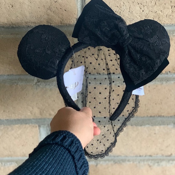Disney | Accessories | Disney Black Lace Gothic Minnie Mouse Ears ...